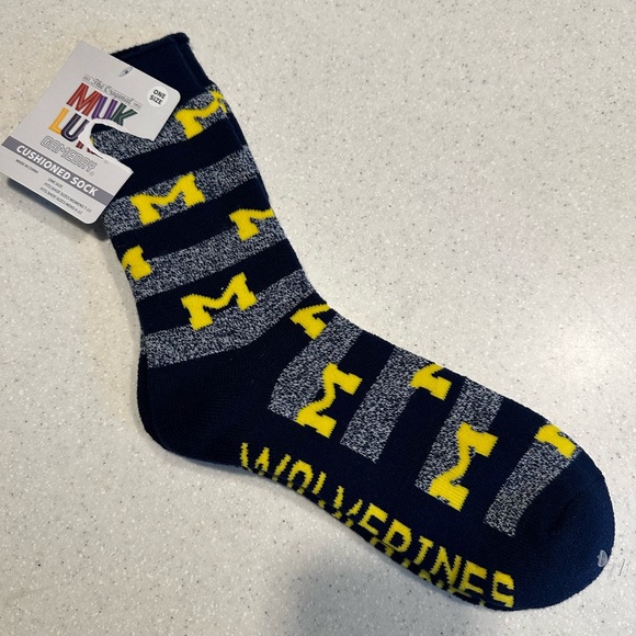 Muk Luks | Accessories | Nwt The Original Muk Luks Game Day Sock ...